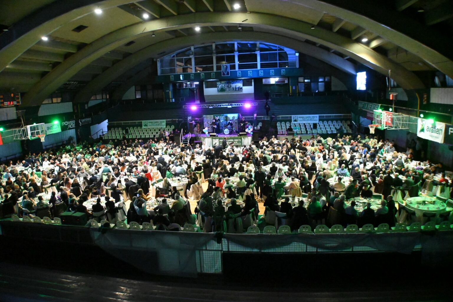 GRAN FESTEJO: 120 AÑOS DE ORGULLO – Club Ferro Carril Oeste
